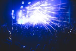 120+ Best Fun And Romantic Date Night Bucket List Ideas