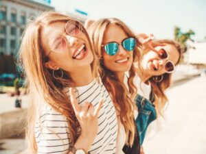 60+ High School Bucket List Ideas to Do Before You Graduate